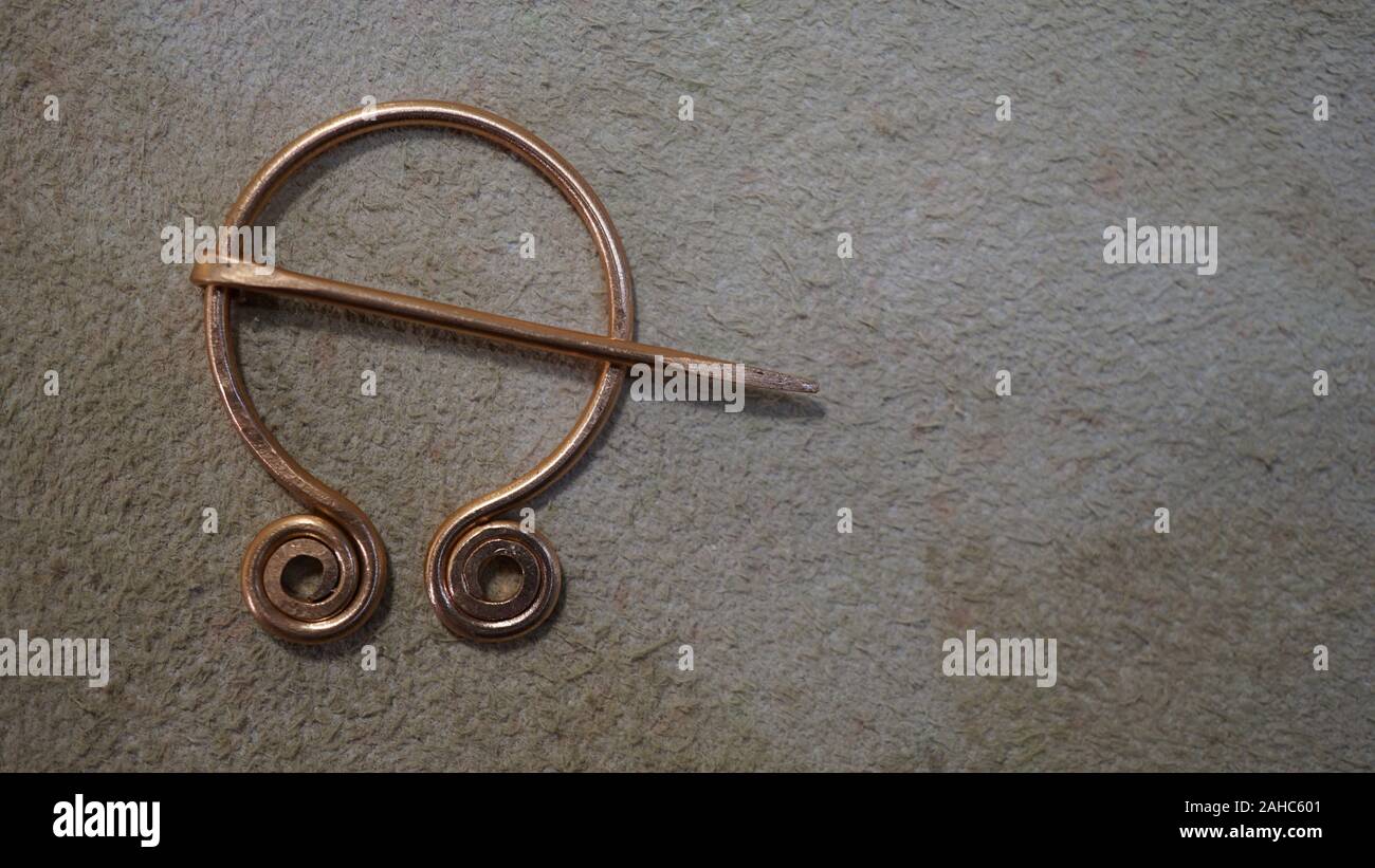 Iron age brooch hi-res stock photography and images - Alamy
