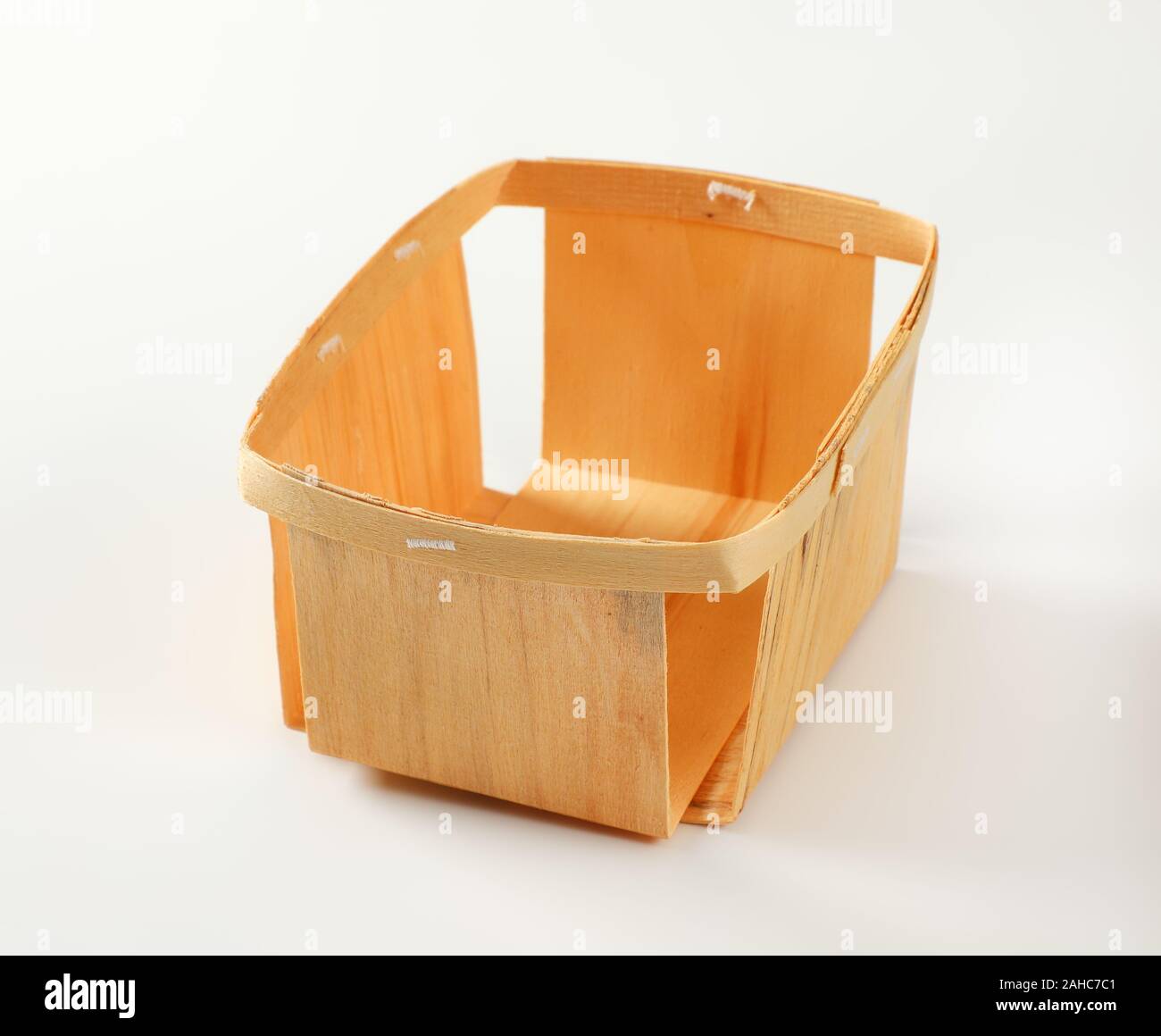Empty rectangular wooden basket hi-res stock photography and images - Alamy