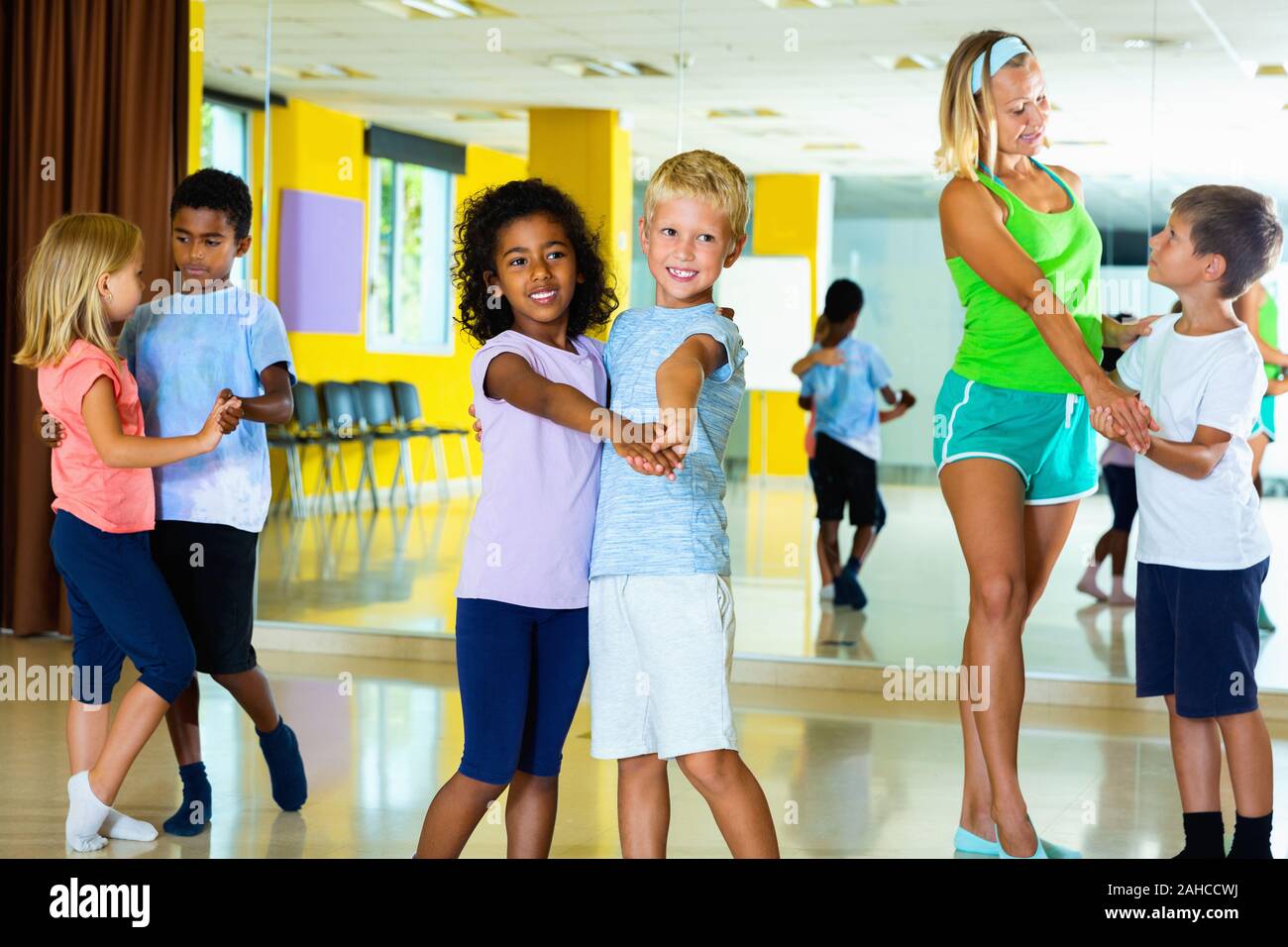 Children dancing together slow ballroom hi-res stock photography and ...