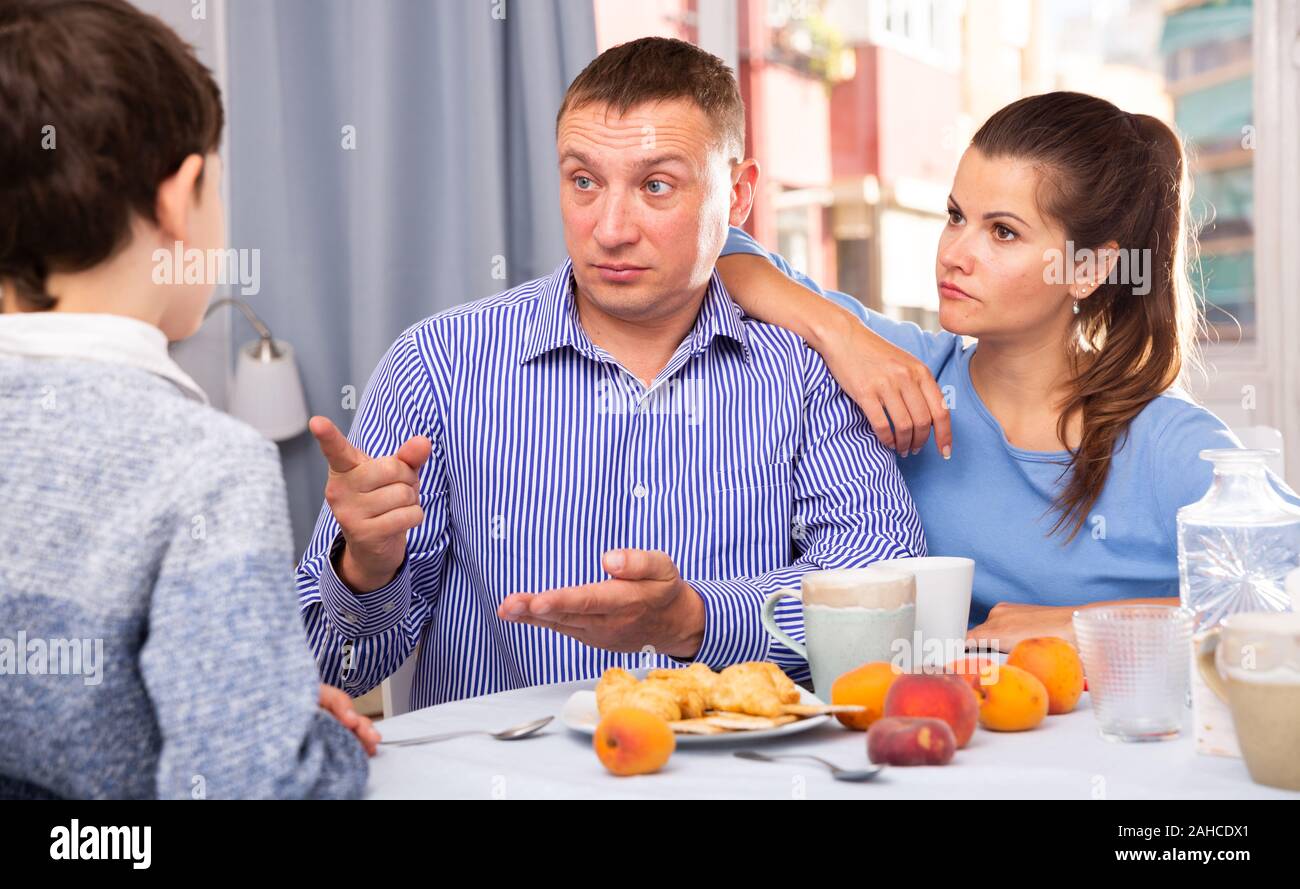 Childhood behavior hi-res stock photography and images - Alamy