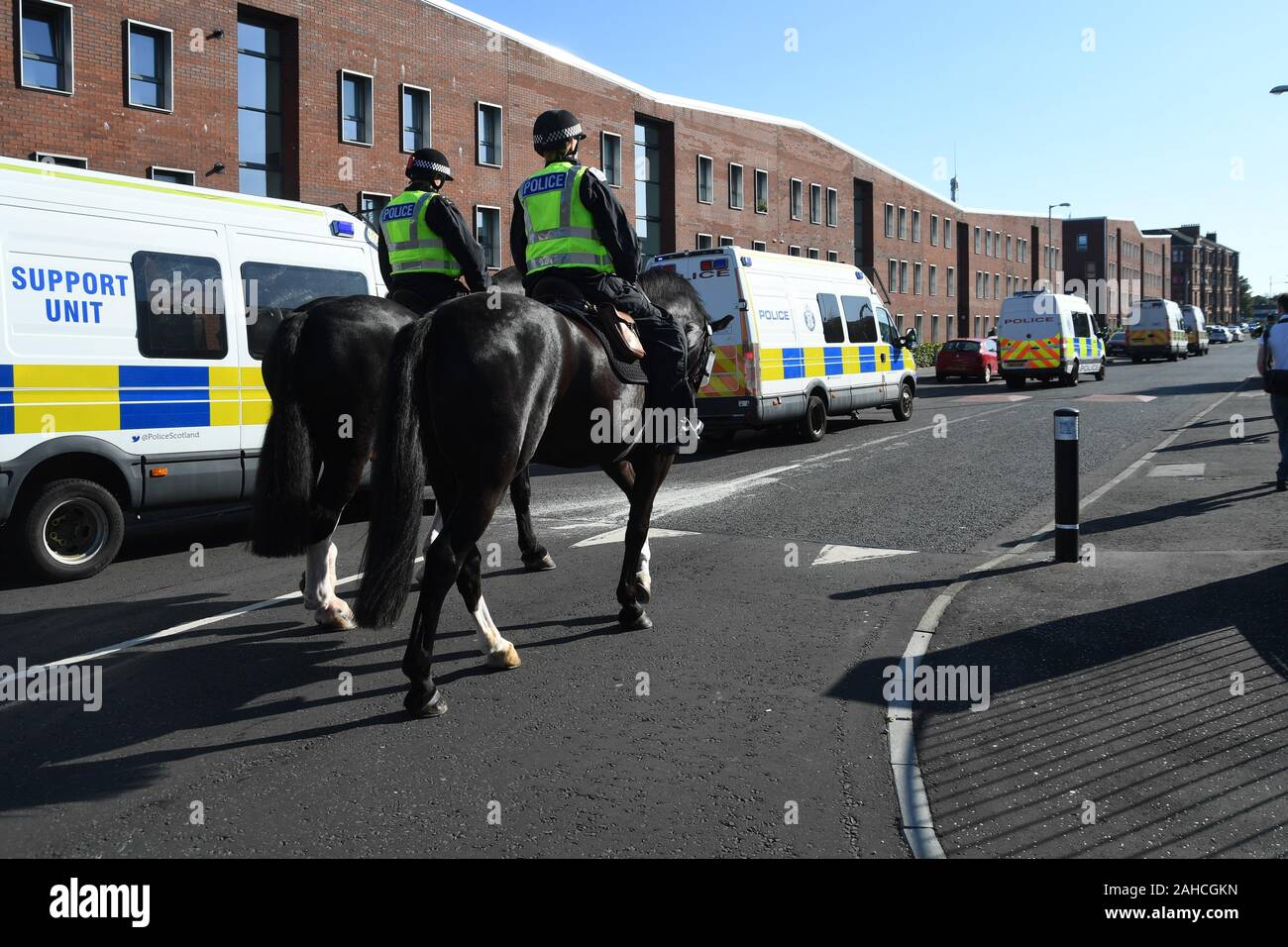 Mounted Police Control Crowd High Resolution Stock Photography and ...