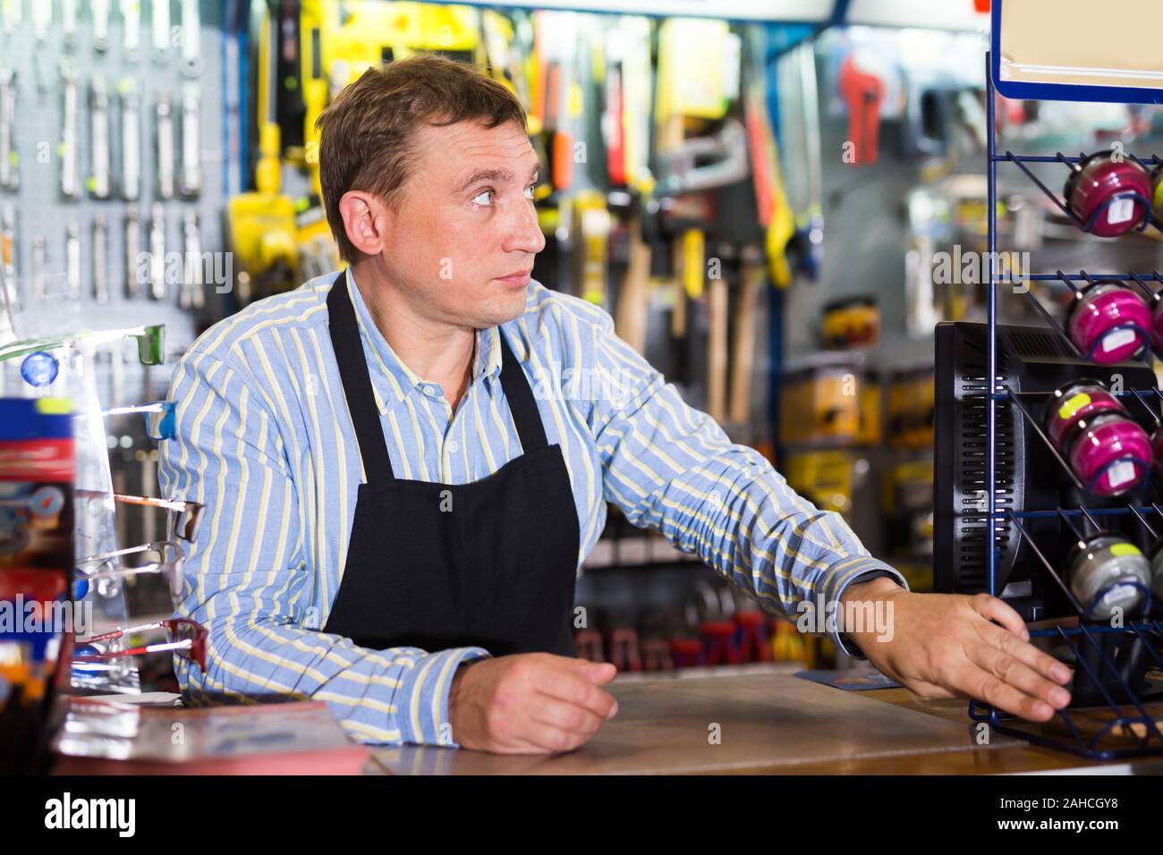 Trading tools hi-res stock photography and images - Alamy