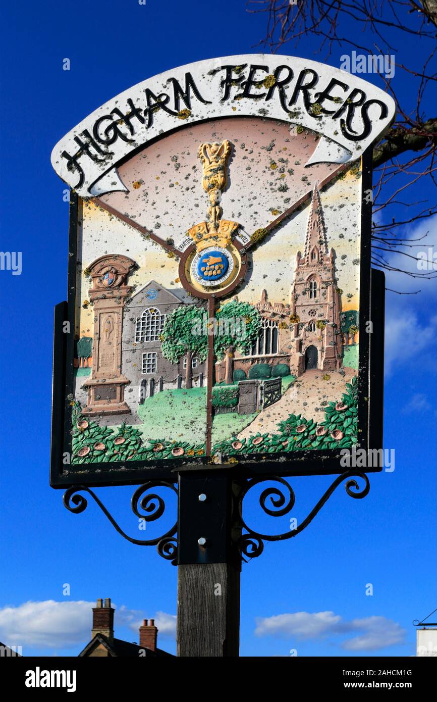 Street view of Higham Ferrers town, Northamptonshire, England, UK Stock ...