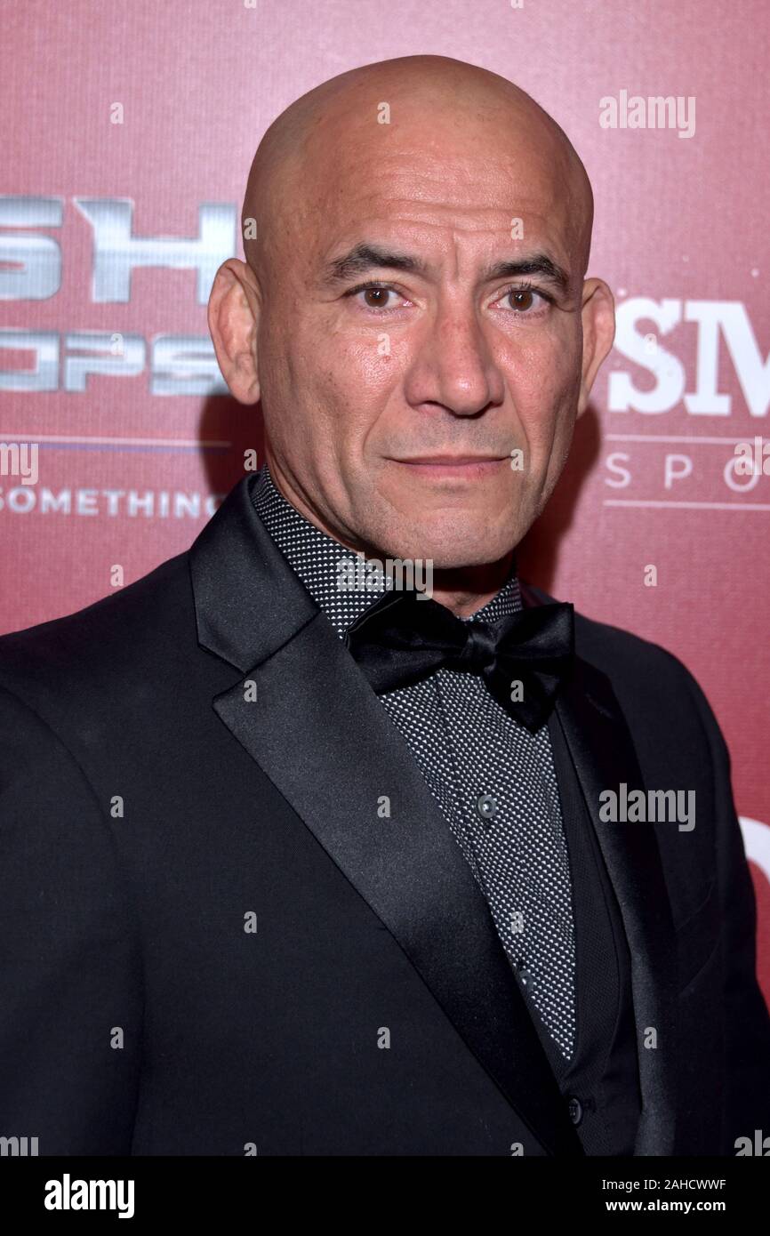 HOLLYWOOD, CA - DECEMBER 19: Fabiano Iha arrives for the SMASH GLOBAL ...