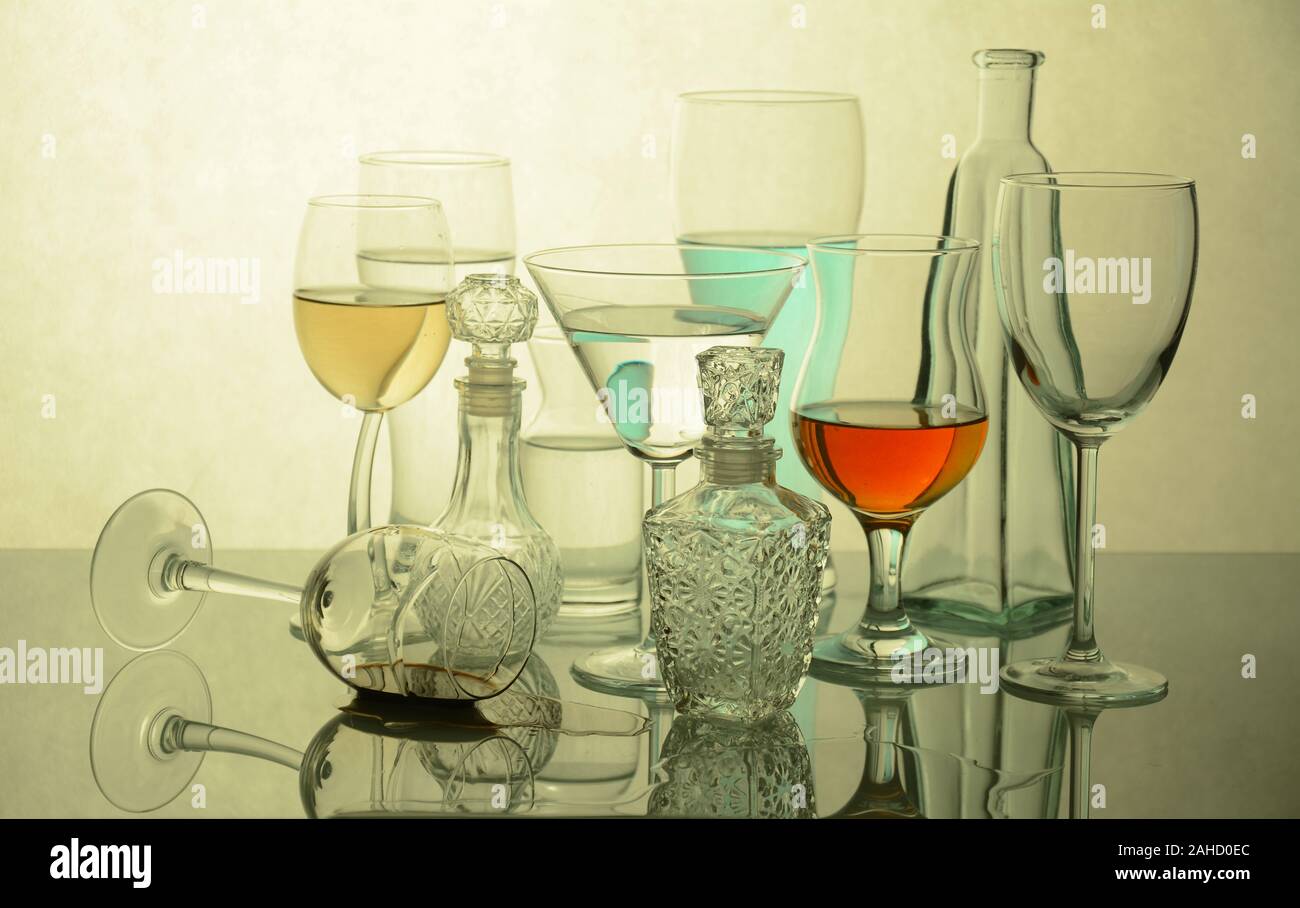 Collection of empty beverage glasses for alcohol and soft drinks Stock ...