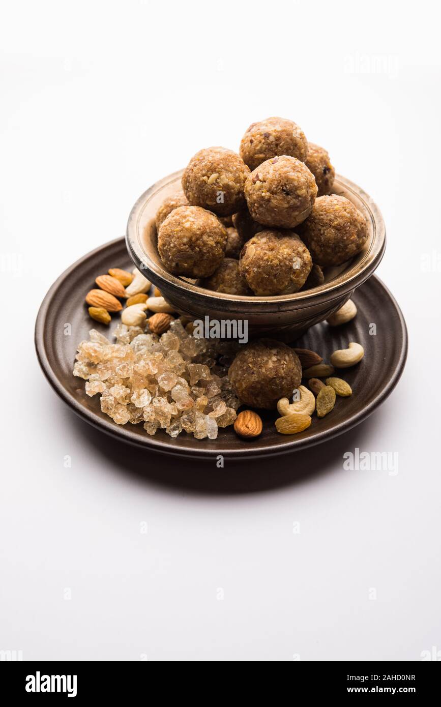 sweet Dink laddu also known as Dinkache ladoo or gond ke laddoo made ...