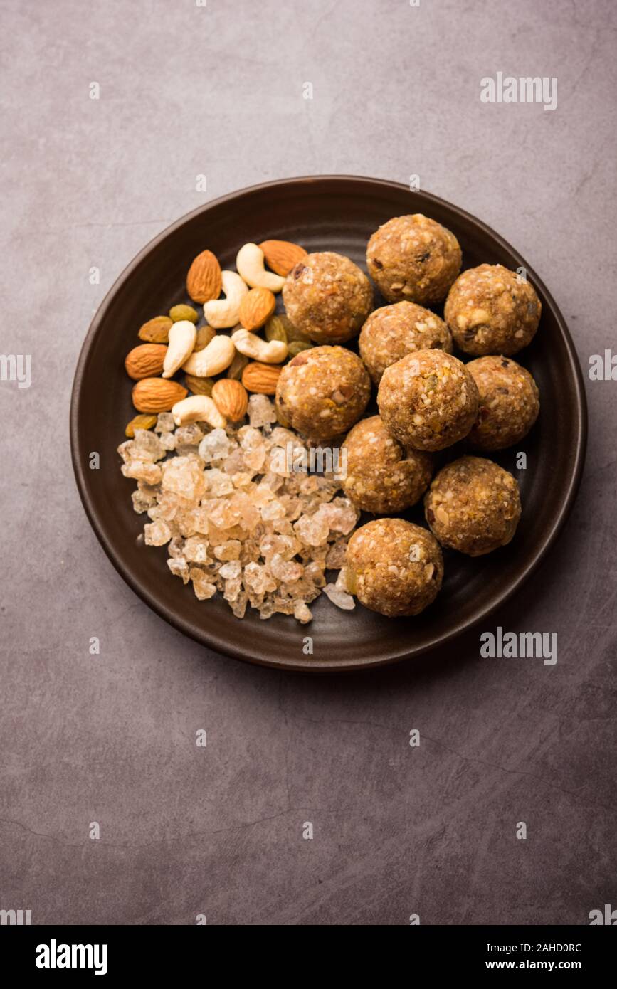 sweet Dink laddu also known as Dinkache ladoo or gond ke laddoo made ...