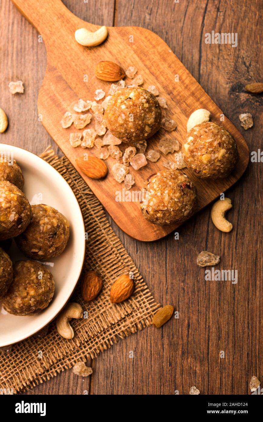 sweet Dink laddu also known as Dinkache ladoo or gond ke laddoo made ...