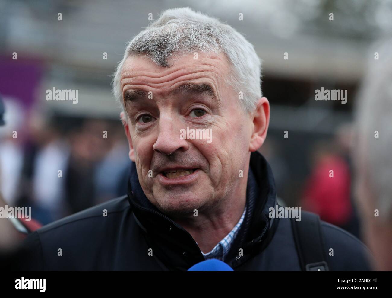 Grade 1 racecourse hi-res stock photography and images - Alamy