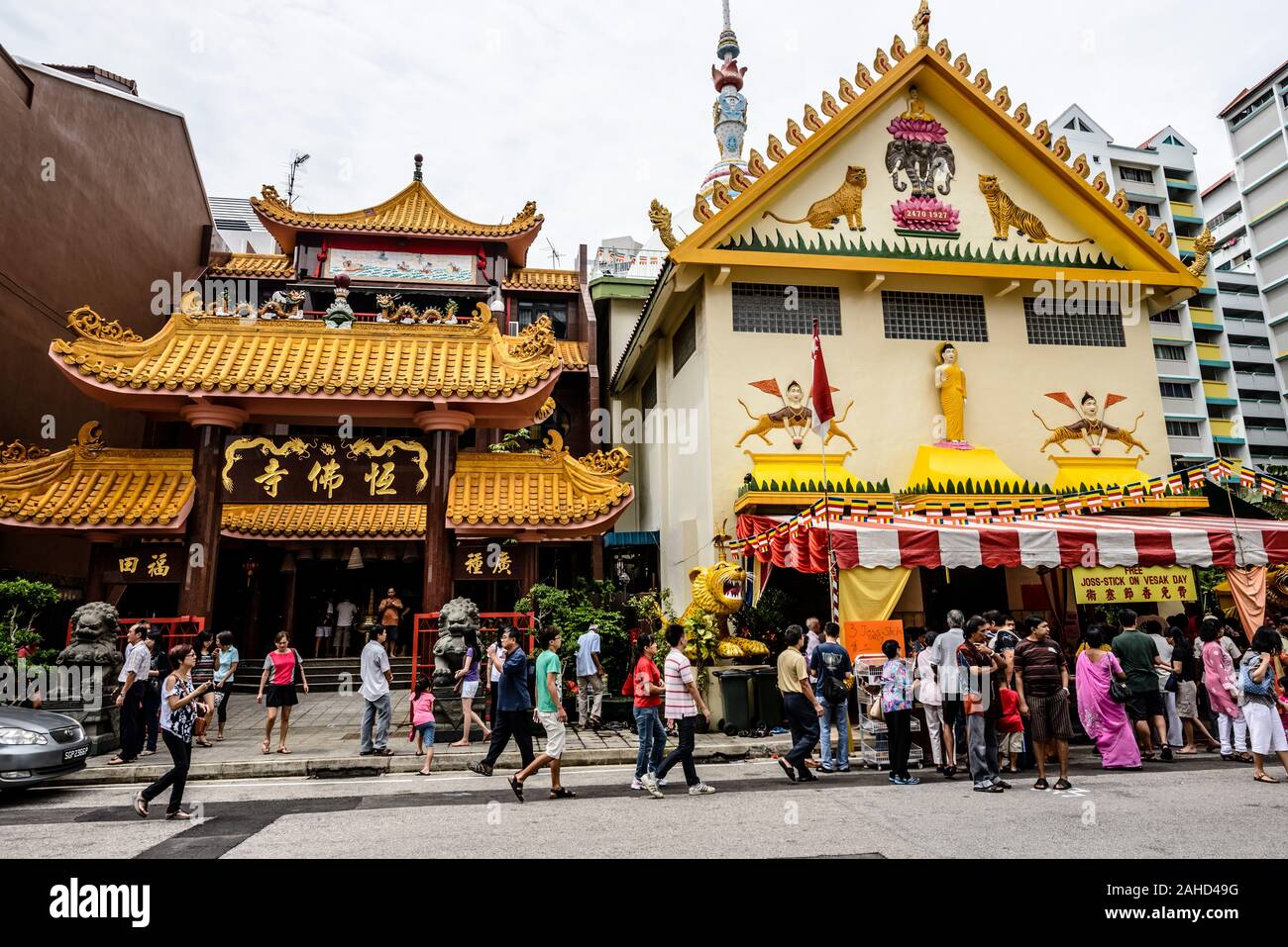Sakya Muni or Sakyamuni Buddha Gaya Temple, Temple of 1000 Lights ...