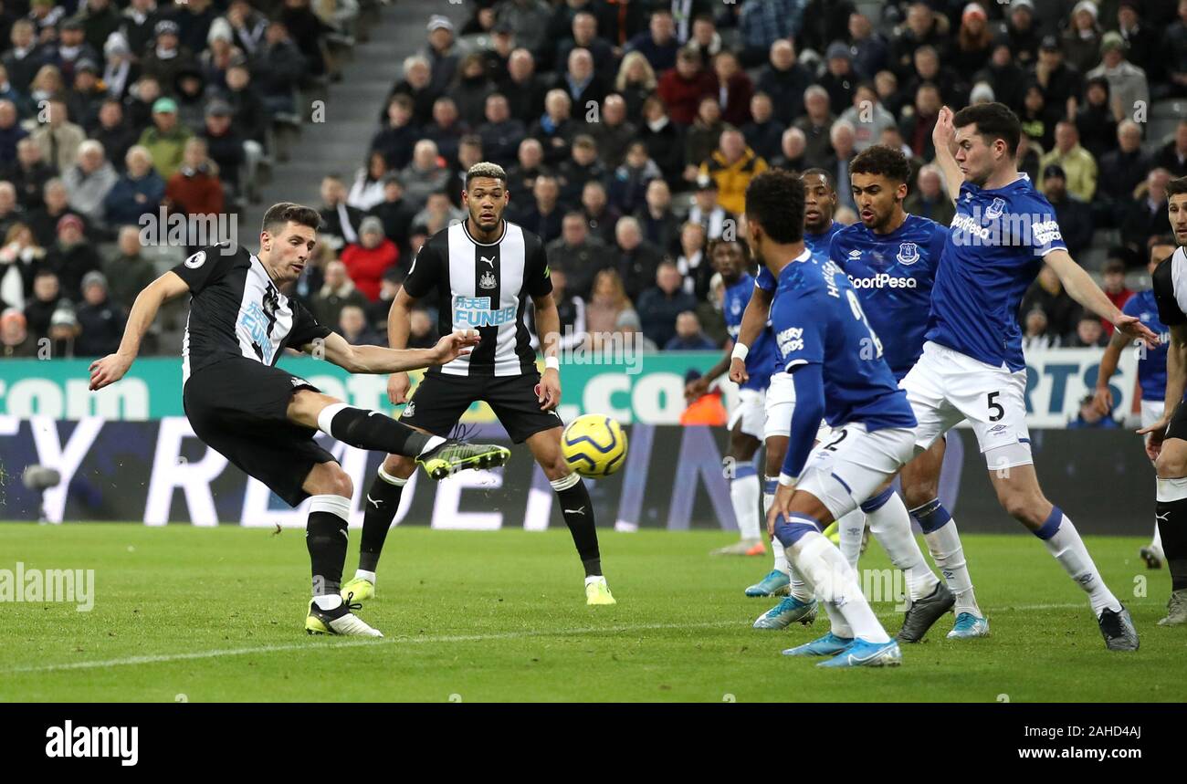 Newcastle United's Fabian Schar (left) scores his side's first goal of the game during the ...