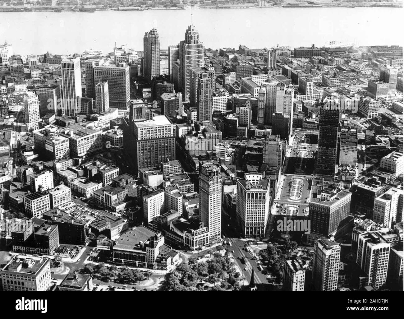 Detroit 1940s hi-res stock photography and images - Alamy