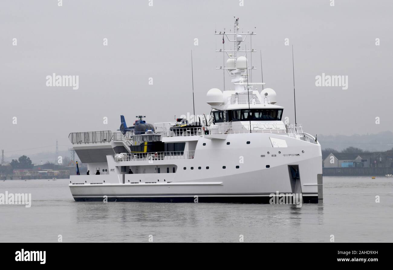 Game Changer is a 70m expedition superyacht designed for an adventurous ...