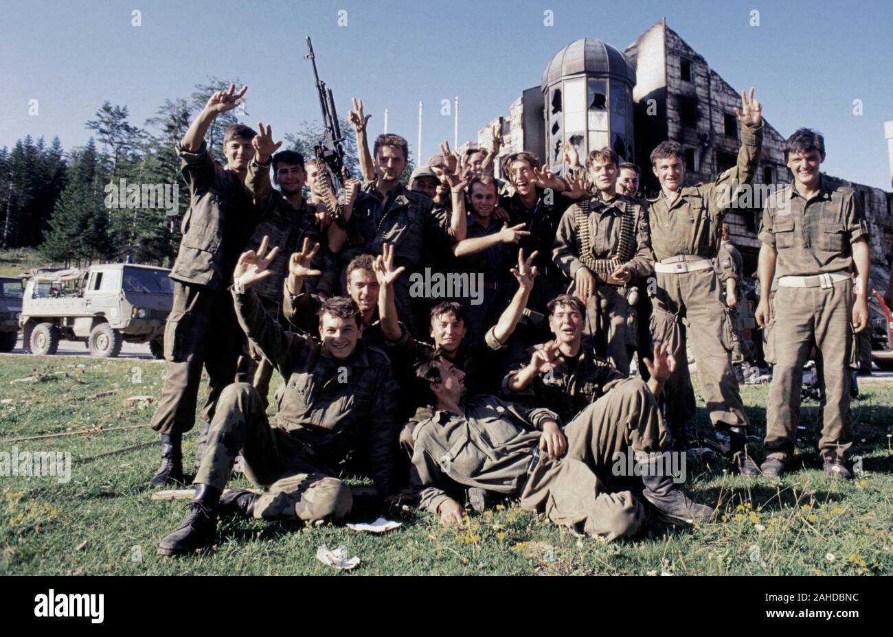 Srpska zastava hi-res stock photography and images - Alamy