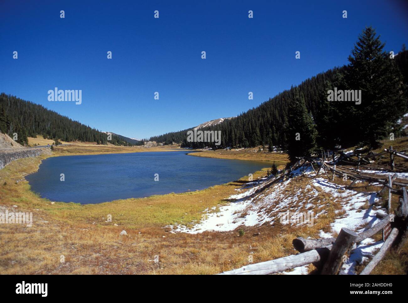 Pass lake hi-res stock photography and images - Alamy