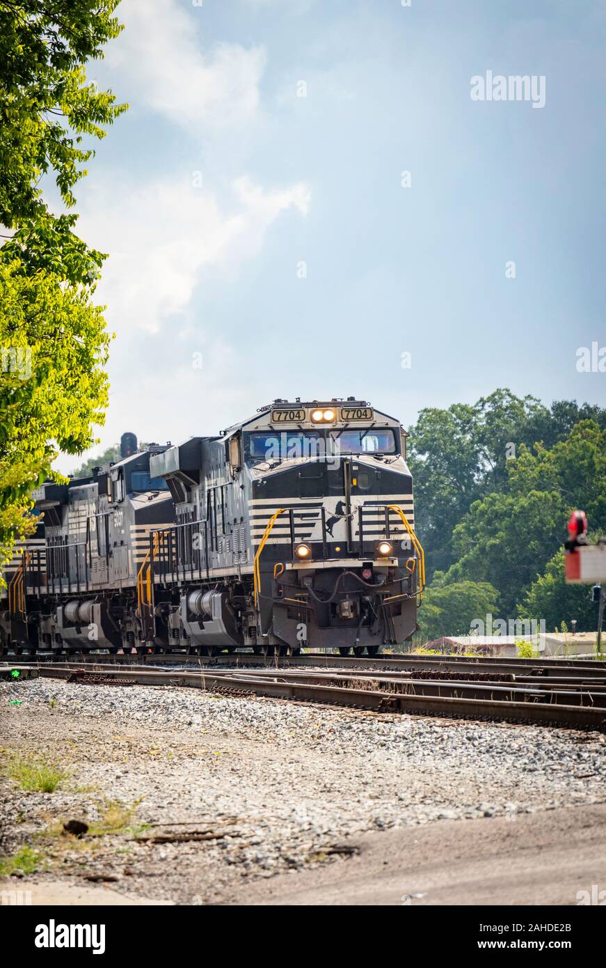 Norfolk Southern Railroad locomotive train pulling freight through Irondale Train Watching ...