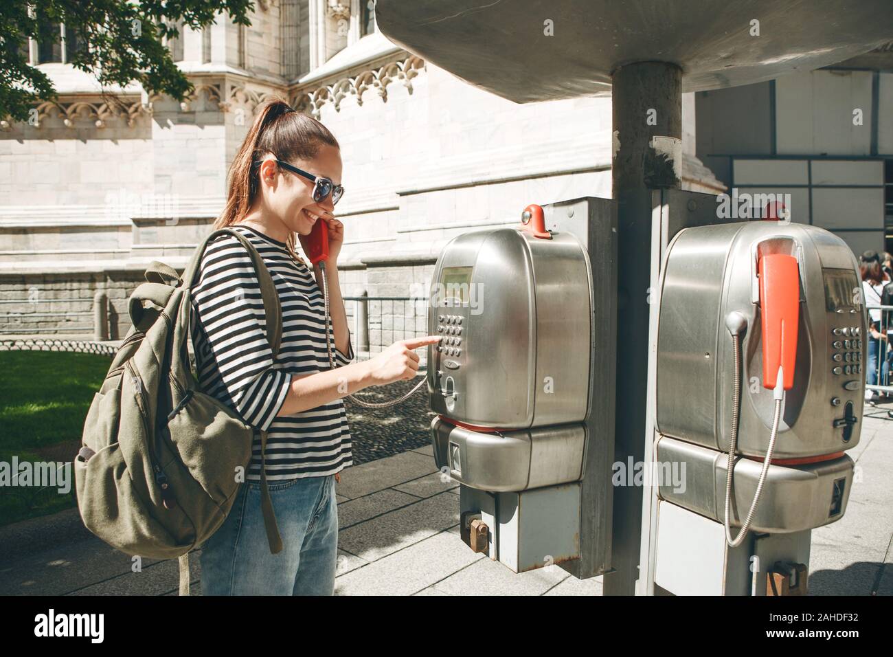 Italy payphone hi-res stock photography and images - Alamy
