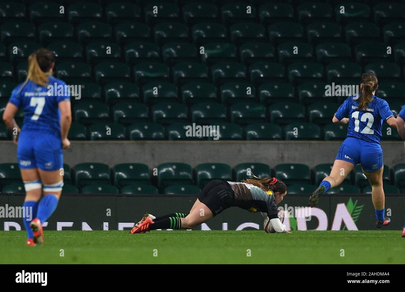 Jess breach rugby hi-res stock photography and images - Alamy