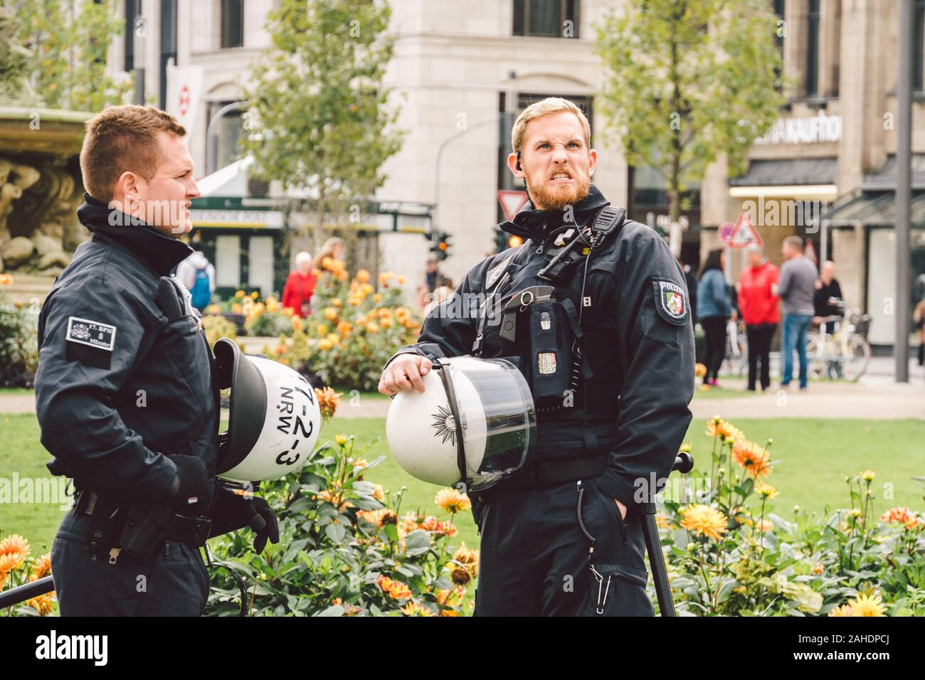 Safety vest germany hi-res stock photography and images - Alamy