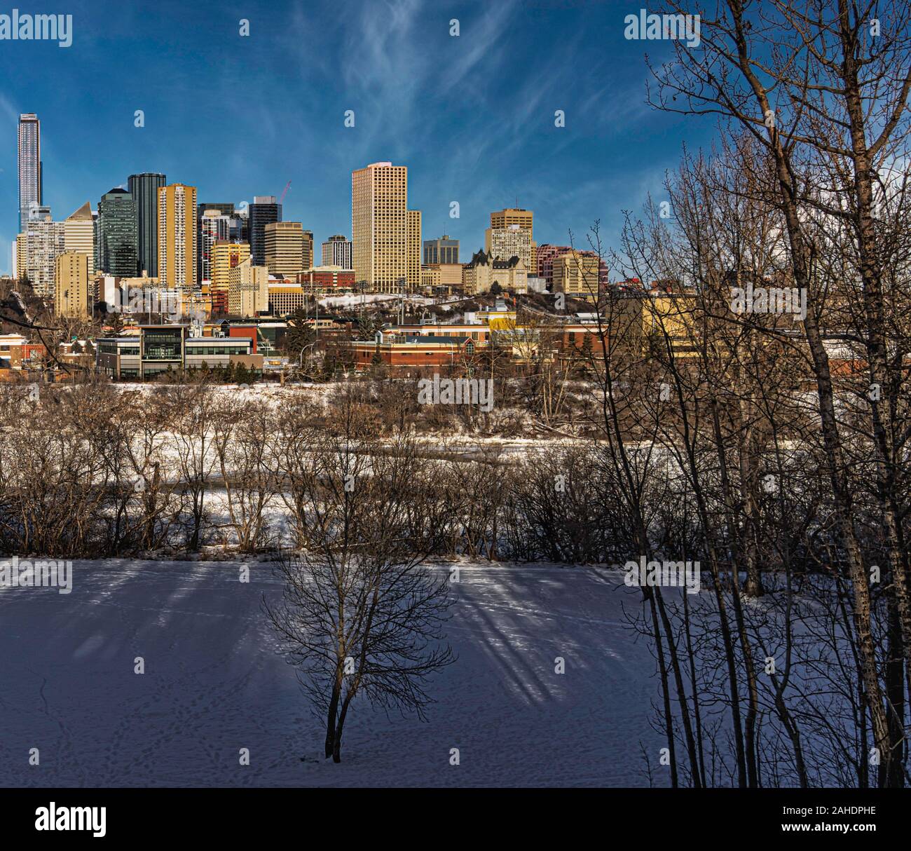 Edmonton winter skyline hi-res stock photography and images - Alamy