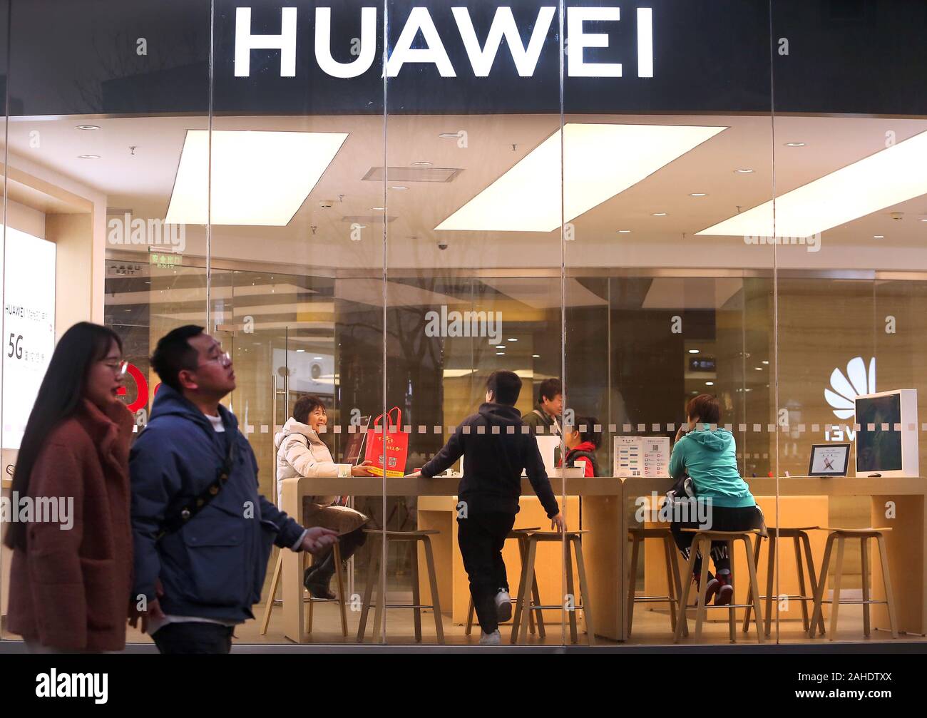 Interview photo hi-res stock photography and images - Alamy