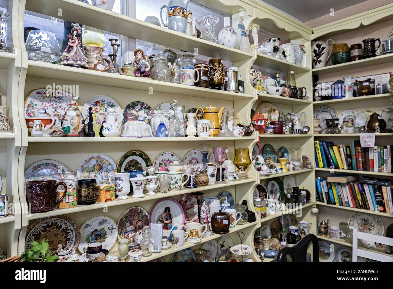 Antique china on sale in second hand shop, UK Stock Photo - Alamy