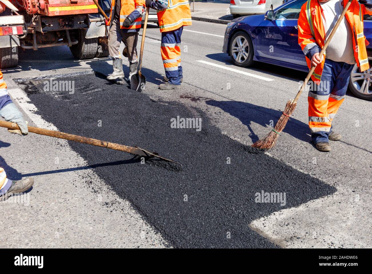 Construction workers truck team hi-res stock photography and images - Alamy