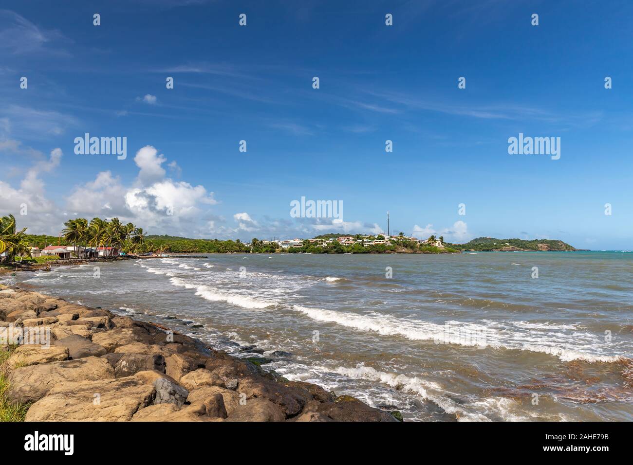 Shore line and muddy ocean water in Vauclin, Martinique, France Stock ...