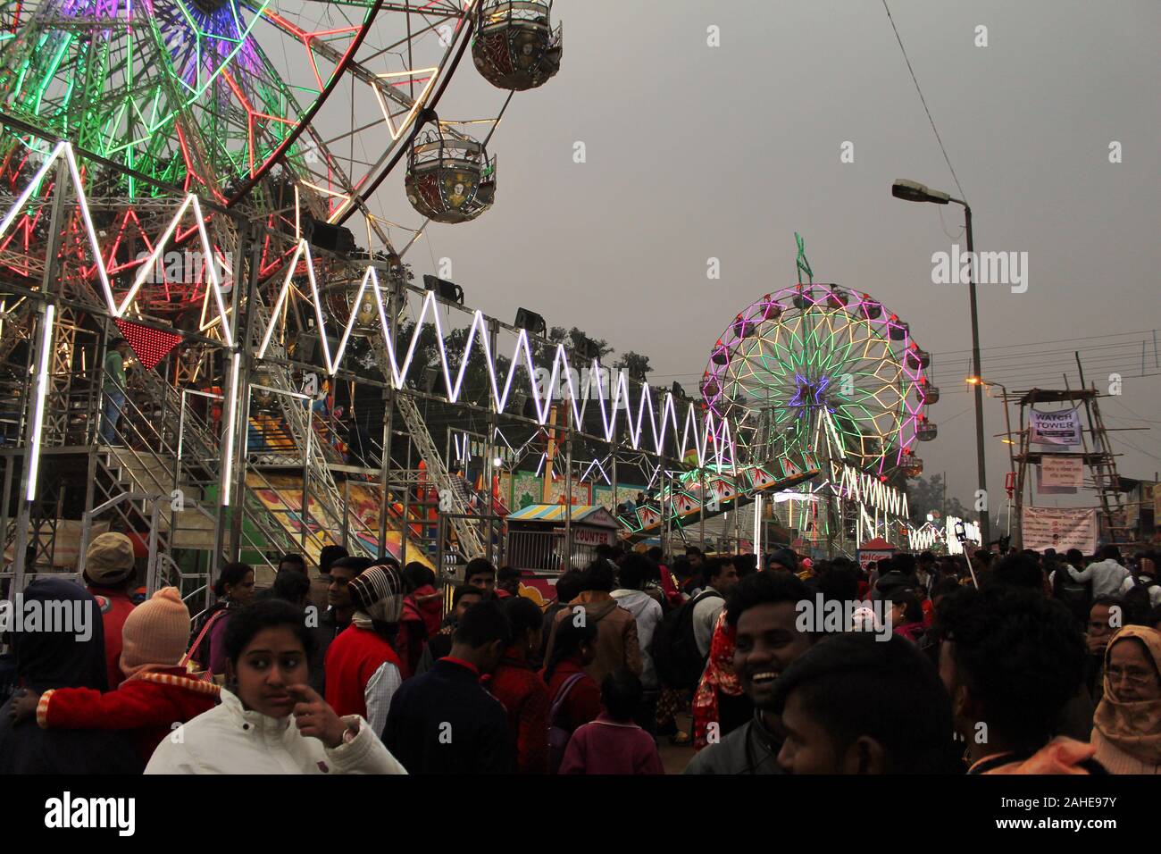 Shantiniketan poush mela hi-res stock photography and images - Alamy