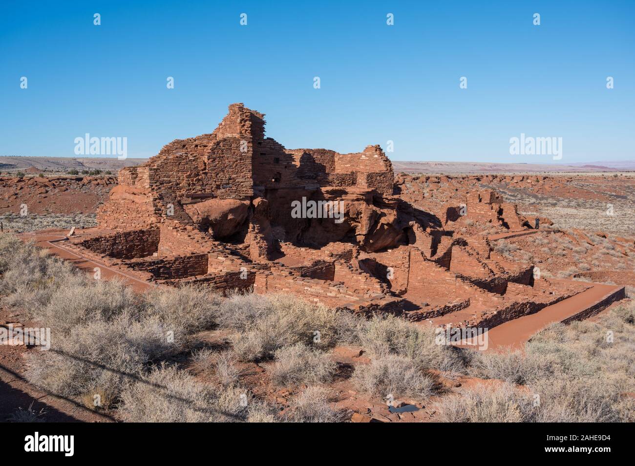 Ancient ruins of the Native American house known as the Wupatki Pueblo ...