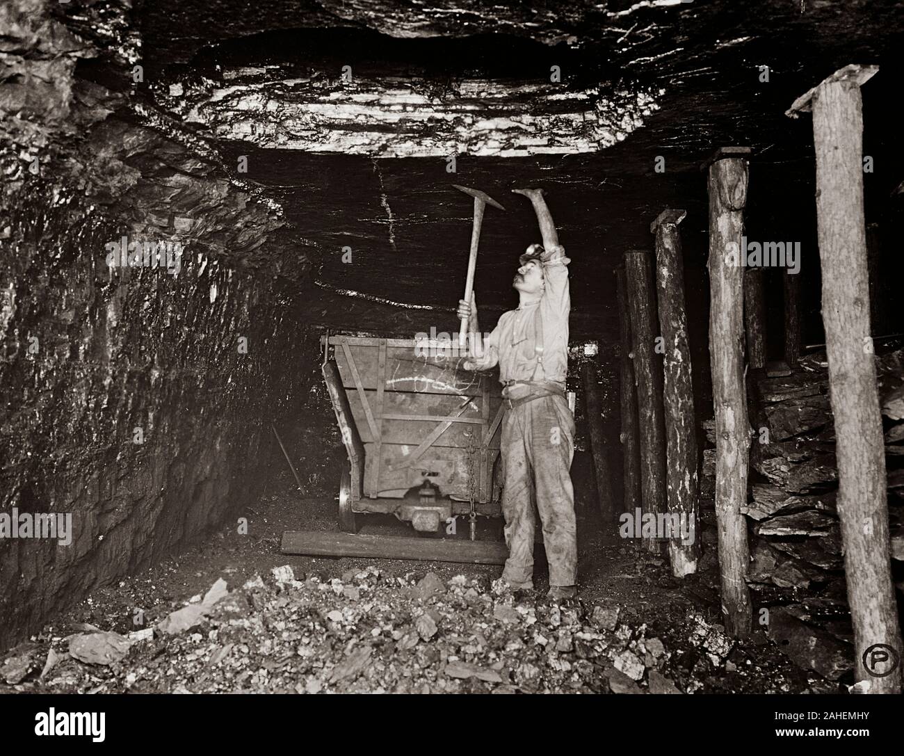 Coal mining in the beginning of the 1900's. Child labor in the ...