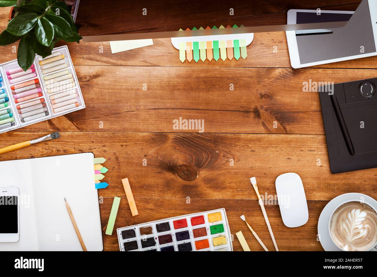 Wooden office table computer notepad hi-res stock photography and ...