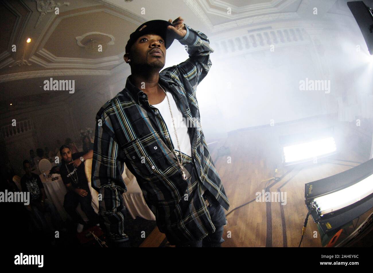 Singer / Actor William Raymond Norwood Jr. aka Ray J on set of 40 Glocc ...