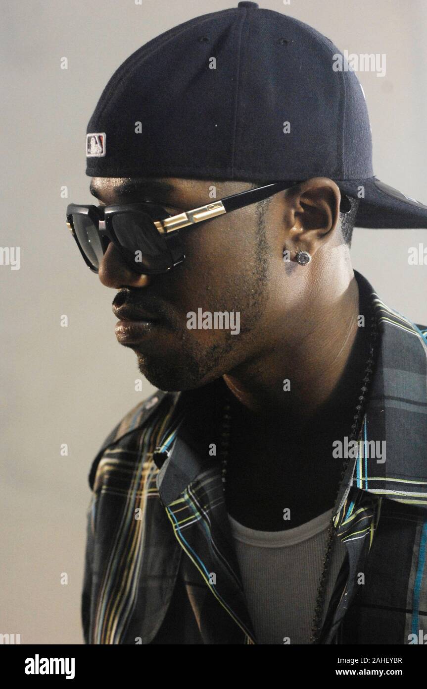 Singer / Actor William Raymond Norwood Jr. aka Ray J on set of 40 Glocc ...