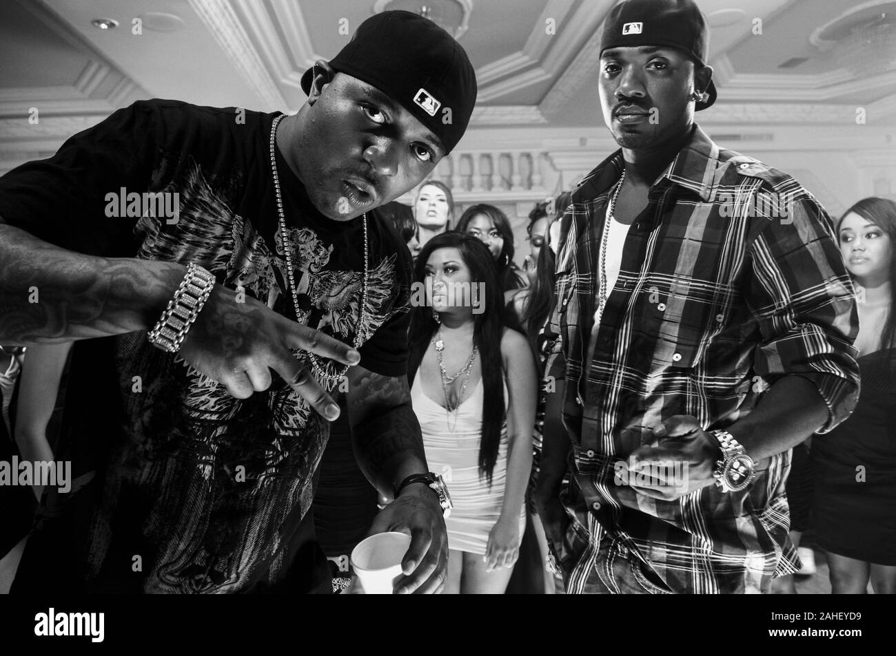 (L-R) Rapper 40 Glocc and Singer / Actor William Raymond Norwood Jr ...