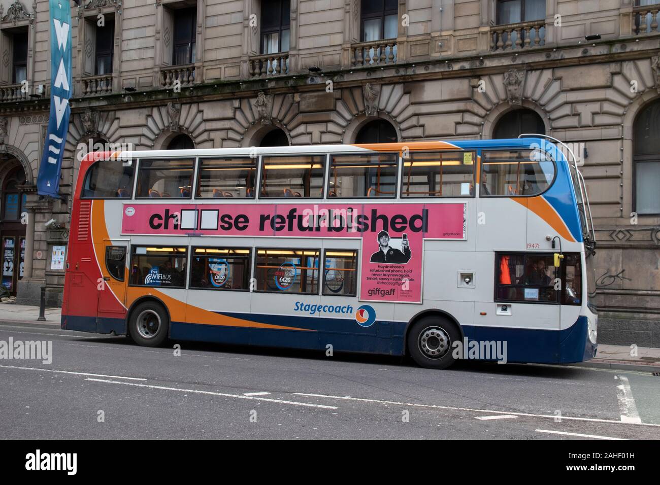 Yellow stagecoach bus hi-res stock photography and images - Alamy
