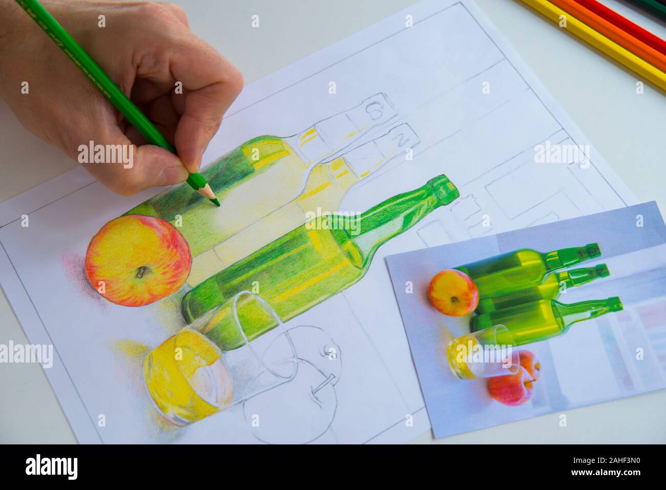 Ilustrandocilustrador hi-res stock photography and images - Alamy