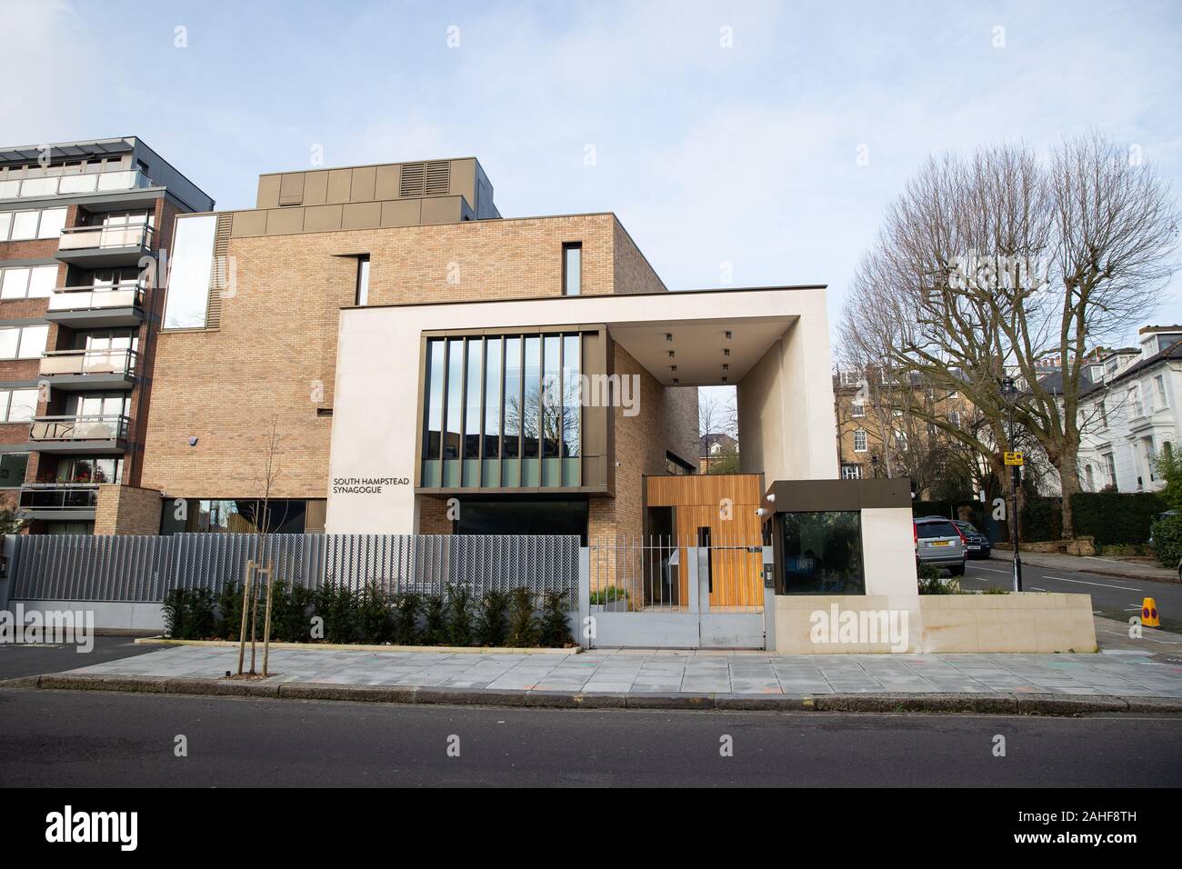 The South Hampstead Synagogue in North London Stock Photo - Alamy