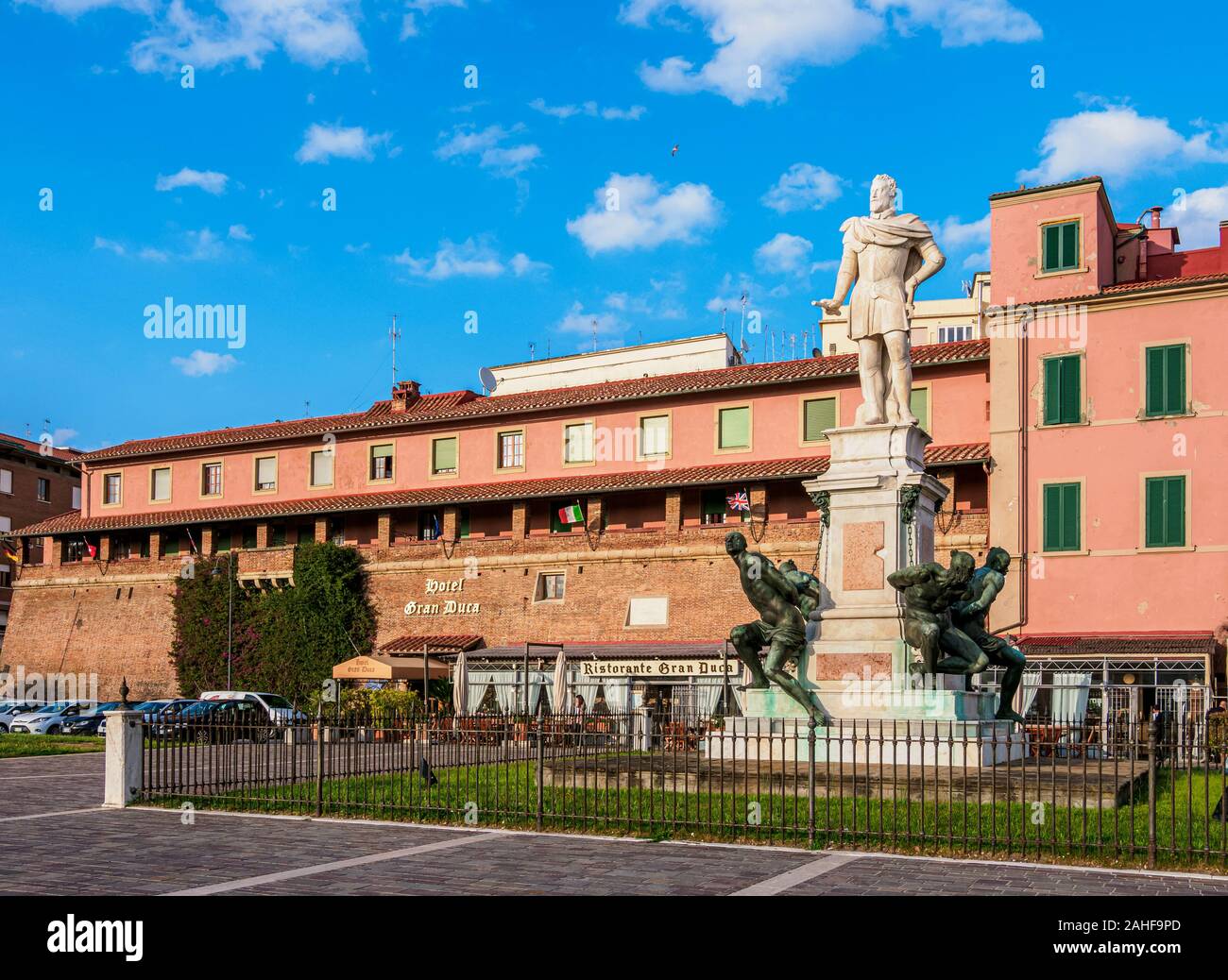 Monumento dei quattro mori livorno hi-res stock photography and images - Alamy