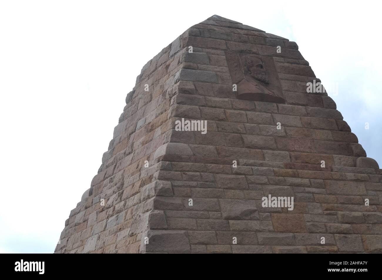 Ames brothers monument hi-res stock photography and images - Alamy