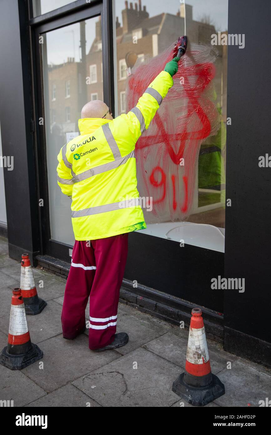 Graffiti numbers hi-res stock photography and images - Alamy