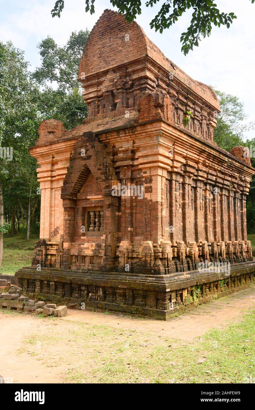 The crumbling statues and temples of My Son Stock Photo - Alamy