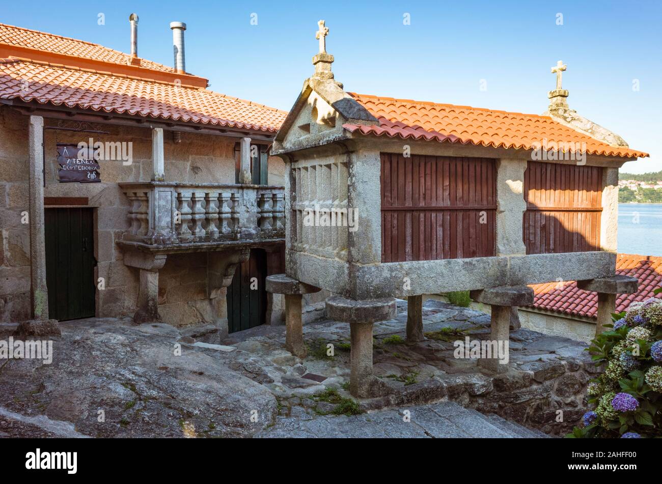Combarro, Pontevedra province, Galicia, Spain : Old town of Combarro ...