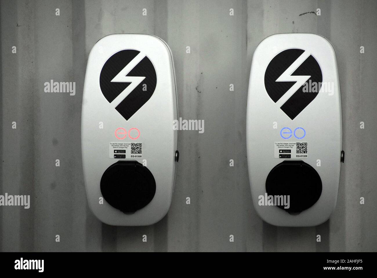 Electric car charging point sign Stock Photo - Alamy