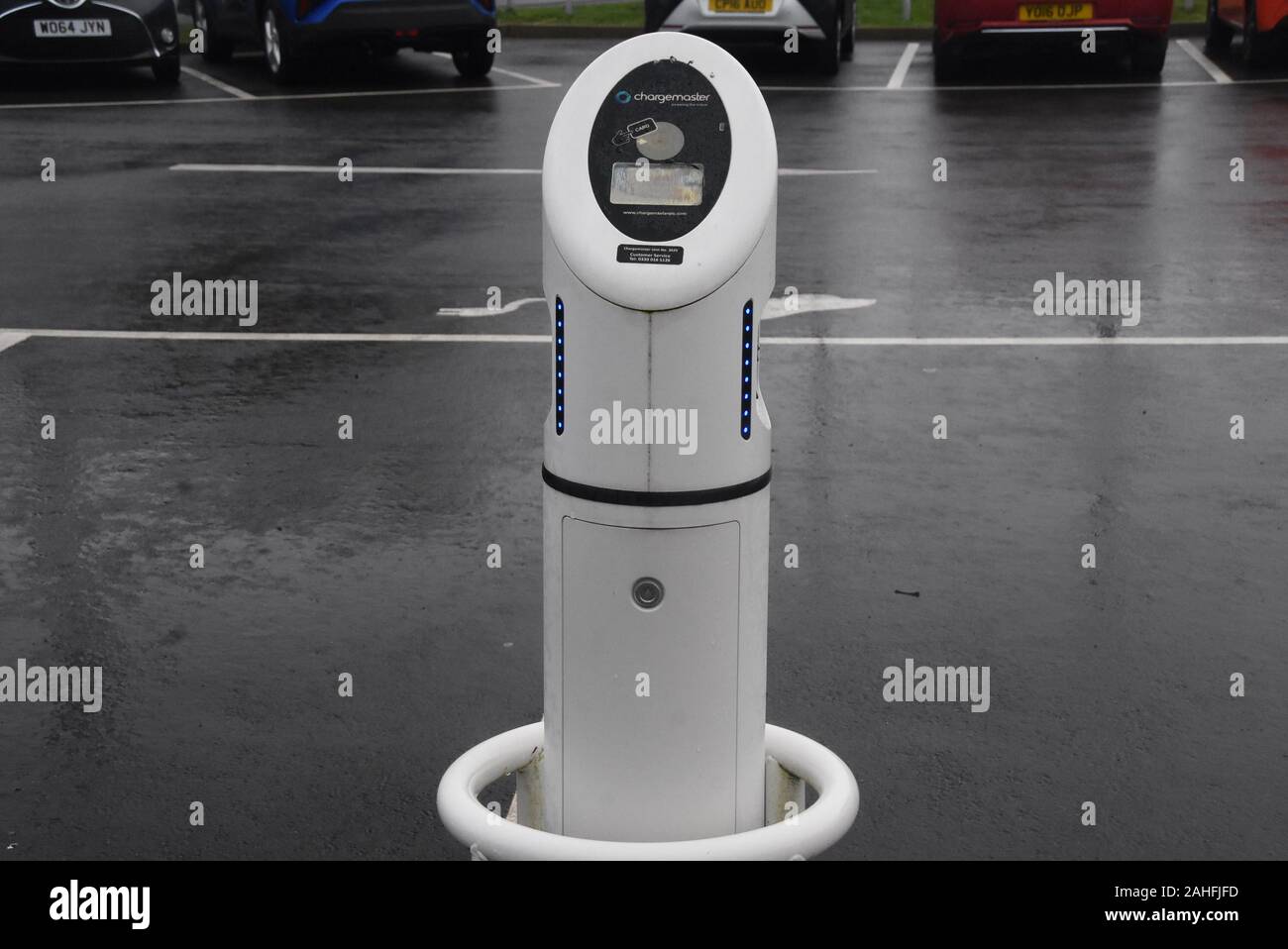 Electric car charging point sign Stock Photo - Alamy