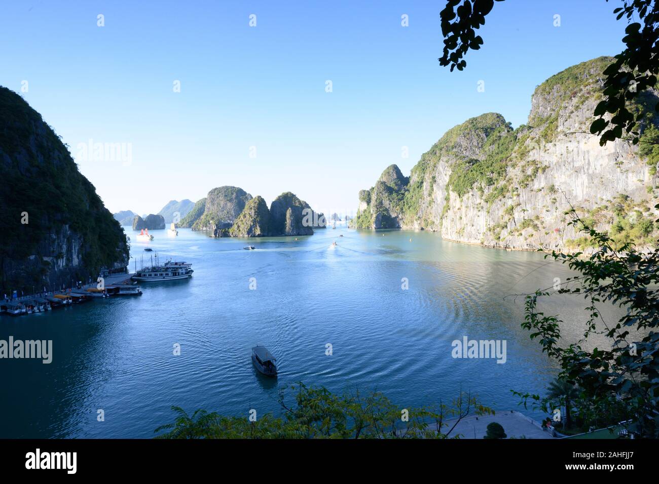 Ha Long Bay, one of the most picturesque landscapes in the world ...