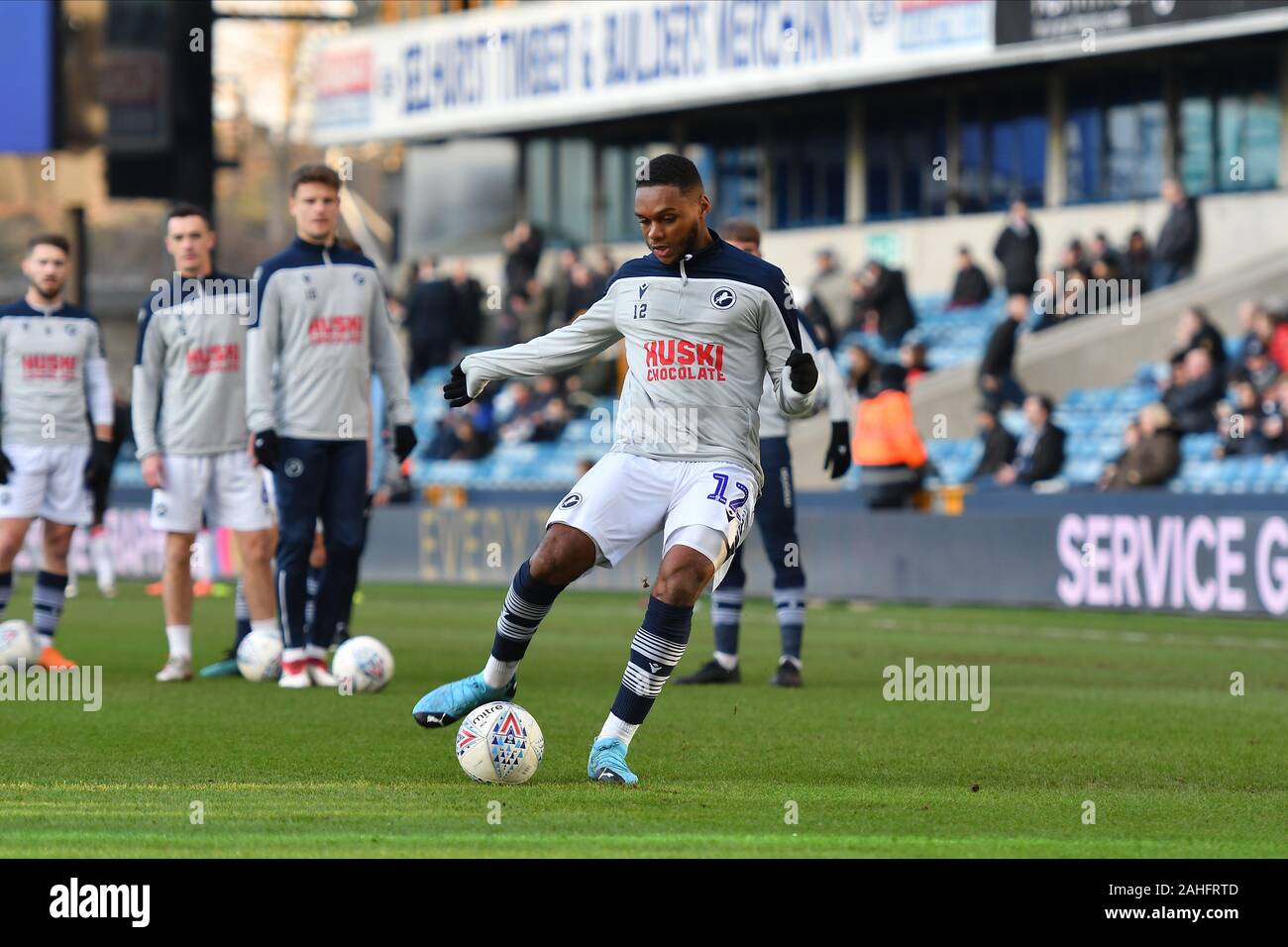 London, UK. 29th Dec, 2019. Mahlon Romeo of Millwall warming up during ...