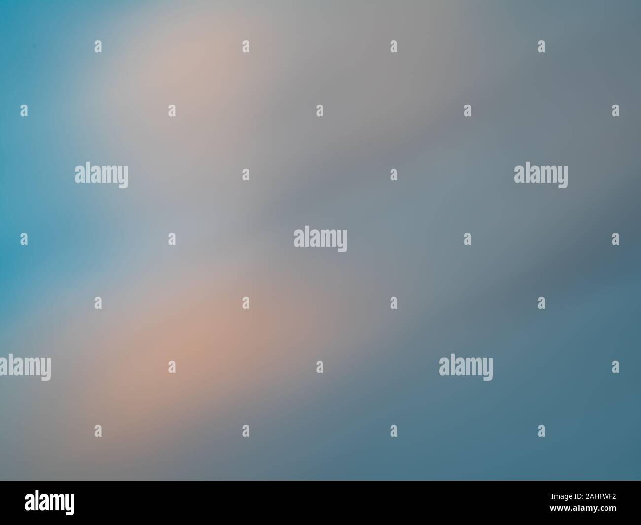 Sky grey hazy clouds hi-res stock photography and images - Alamy