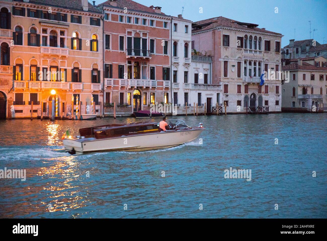 Old motorboat hi-res stock photography and images - Alamy