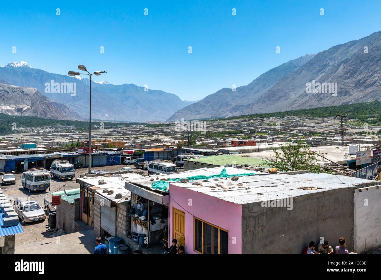 The pakistan bus hi-res stock photography and images - Alamy